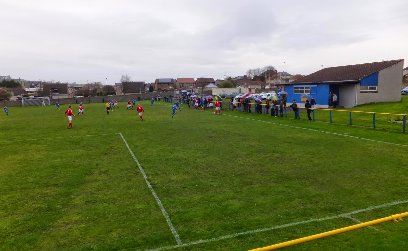 Steve B the Groundhopper: Crossgates Primrose v Hill of Beath Hawthorn